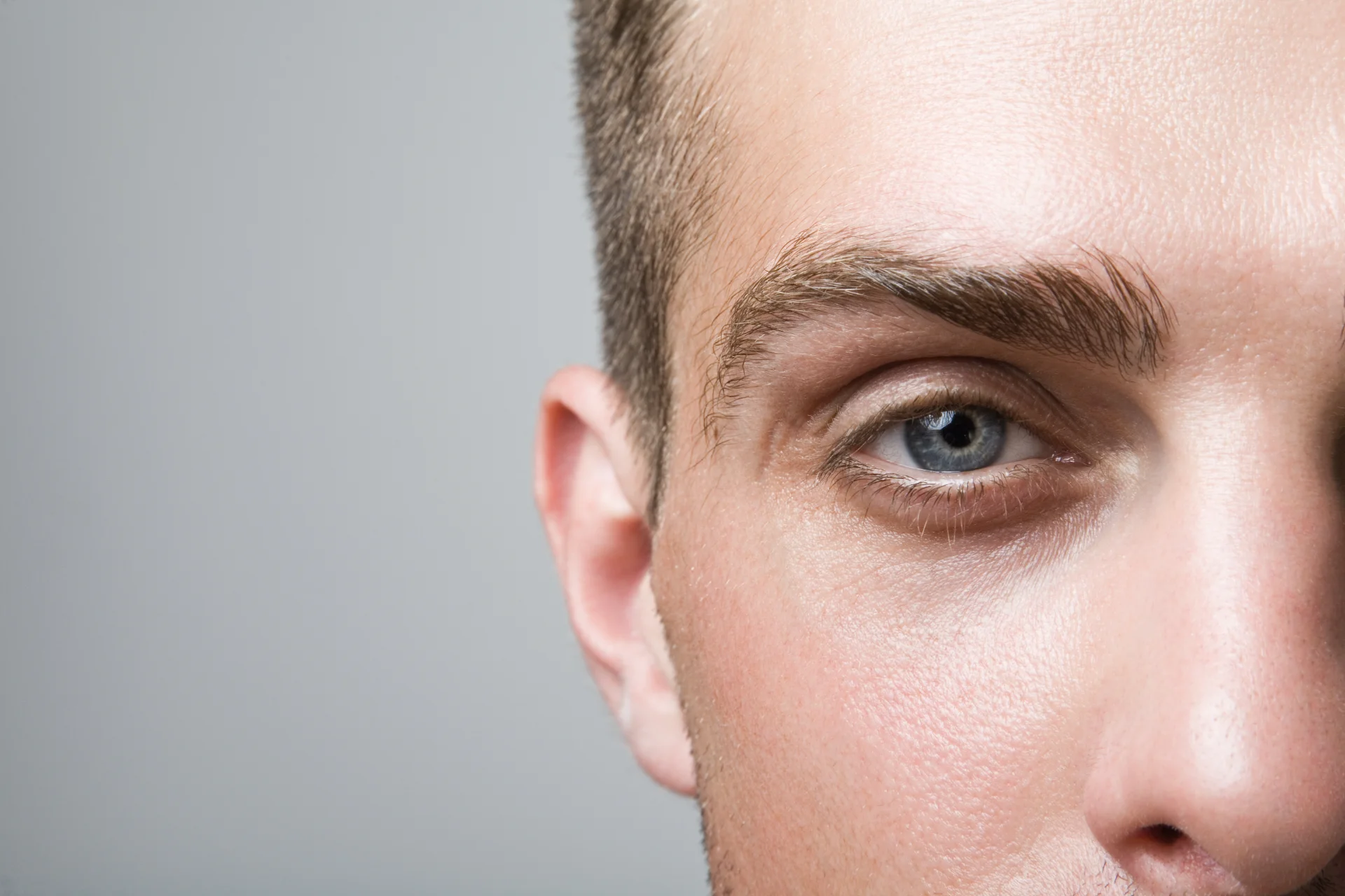 Microblading for Men: The Ultimate Guide to Natural, Bold Brows